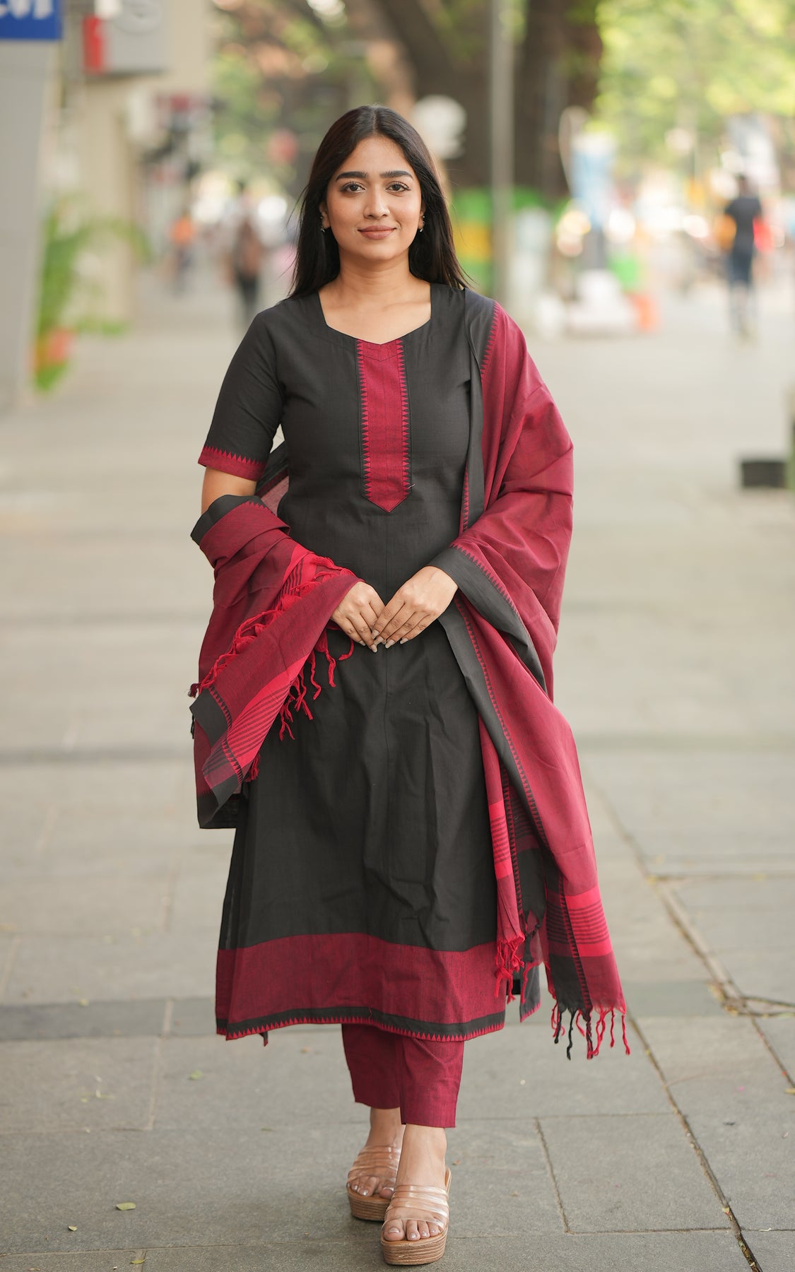 Shop Kurti Sets at Instore | Instore